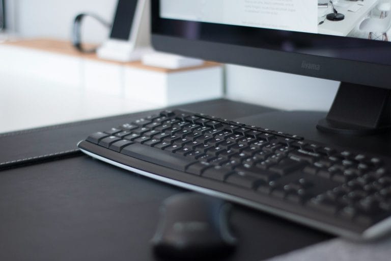 How to Fix Slow Windows Boot Times | Fast Startup, Background Apps, and ...