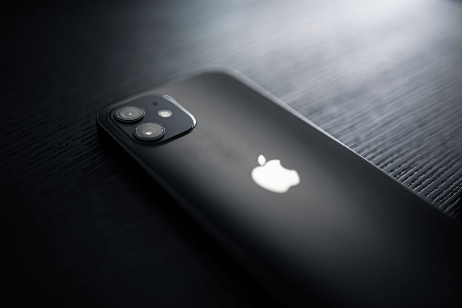 iPhone Screen Recording Guide | Audio, Long Sessions, and Save Locations